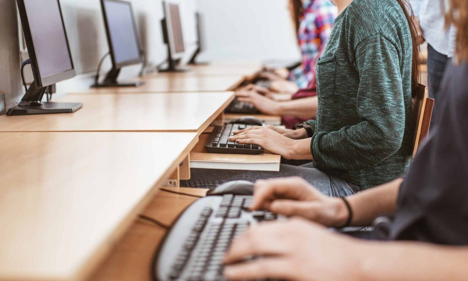 CyberStart Canada: Free Cybersecurity Program for Youth